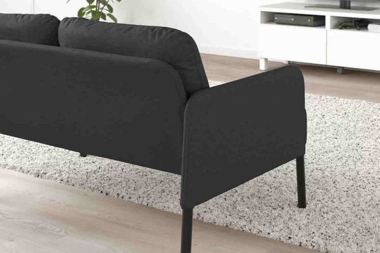 Vuoi un divano di design a meno di 150 euro? Ci pensa IKEA | DesignMag