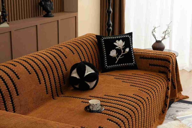 Gli abbinamenti ideali con il color bronzo, come usare la tonalità di ...